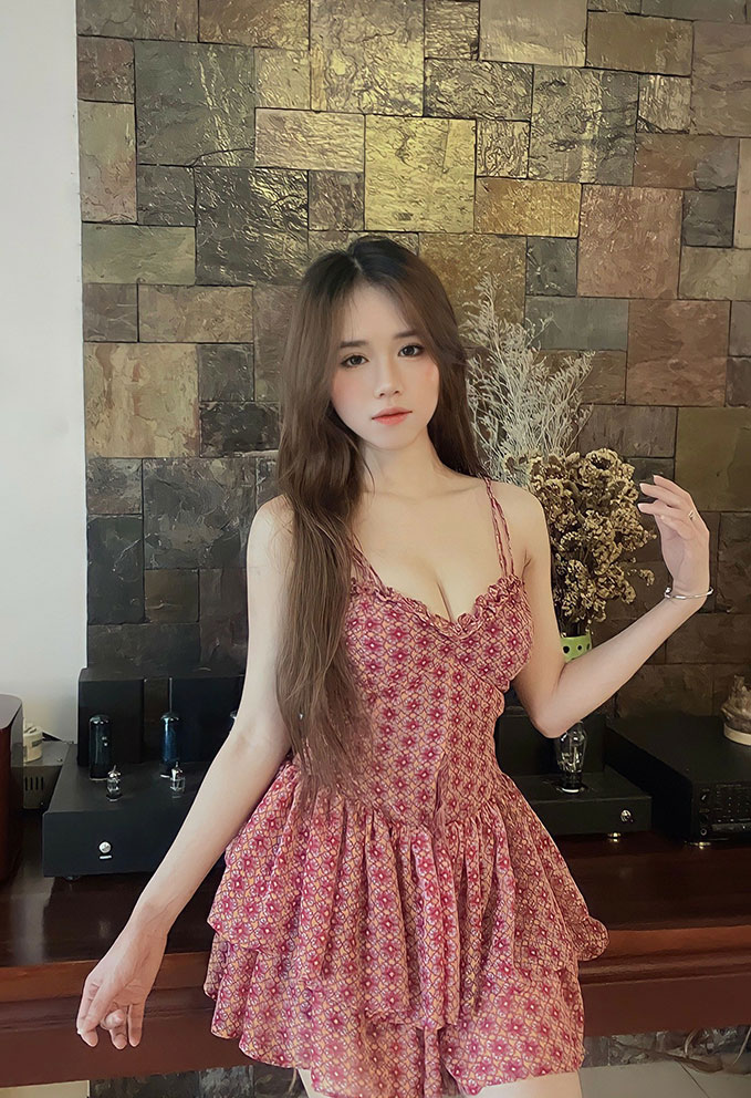 เปิดวาร์ป Phuong Vy ไอดอลสาวสวย งานดี หุ่นแซ่บ เร่าร้อนทรงเสน่ห์